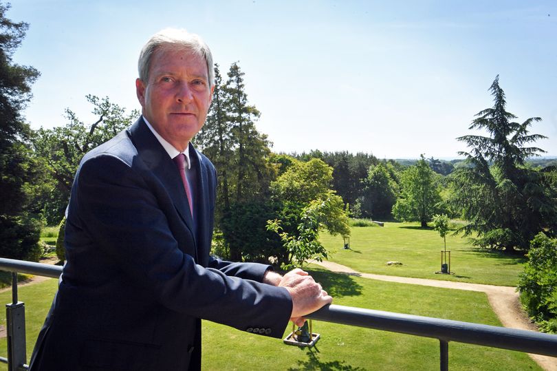 Local government reorganisation could be 'chance to start from scratch ...