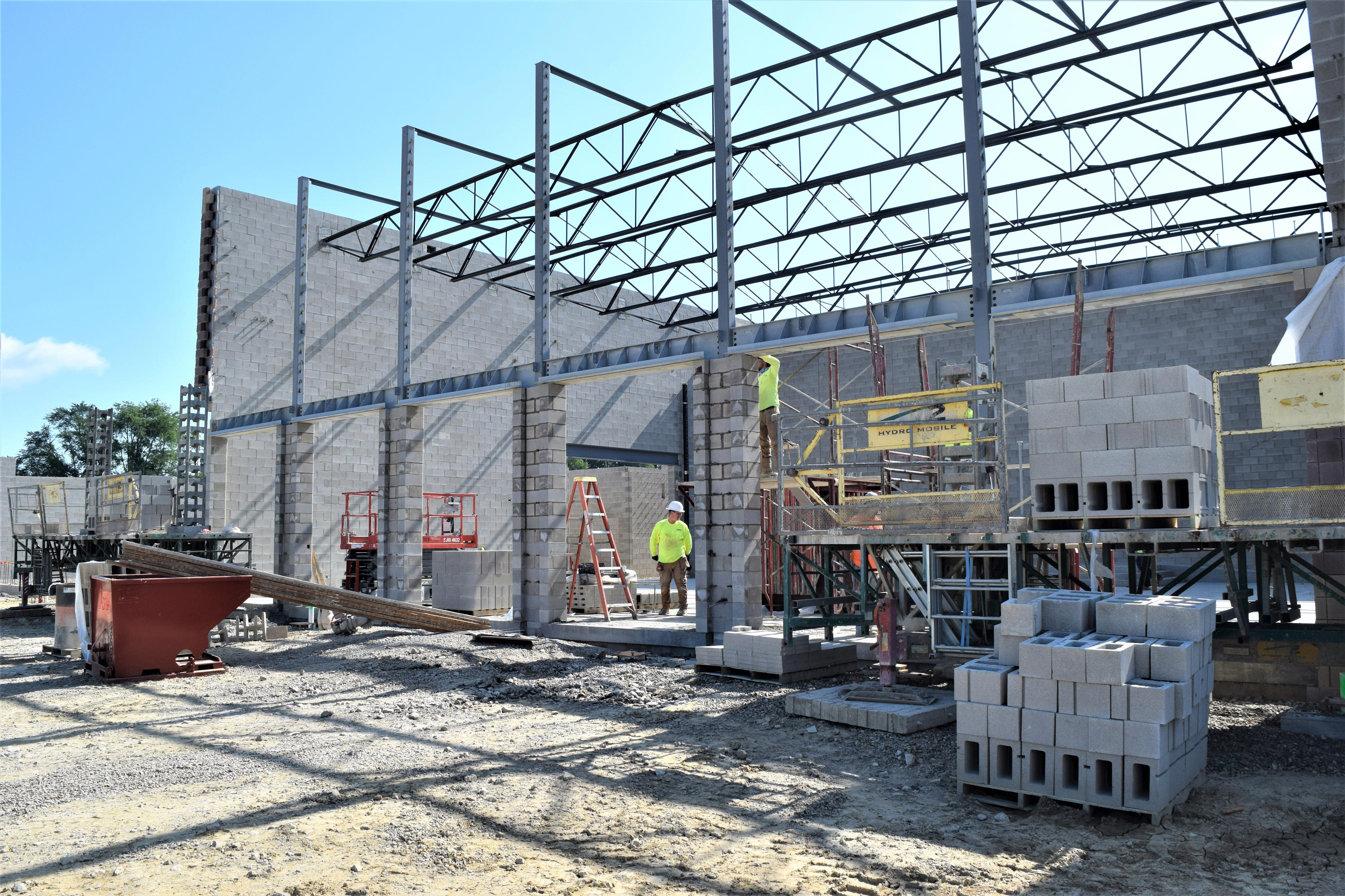 Construction workers in Illinois among highest paid in the country ...
