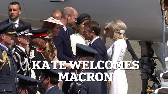 French president Macron's awkward 'air hand kiss' for Kate Middleton
