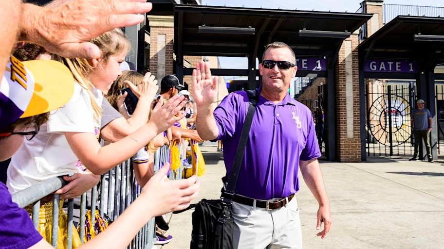 LSU Baseball's Jay Johnson Named 2025 National Coach of the Year by D1 ...
