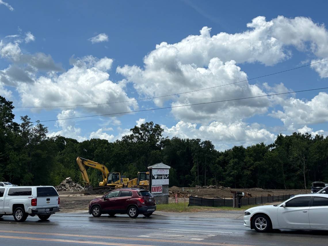 Two business buildings torn down on north side of Conway. What's being built?