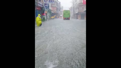 Taiwan: Heavy Rain Causes Severe Flooding Across Changhua