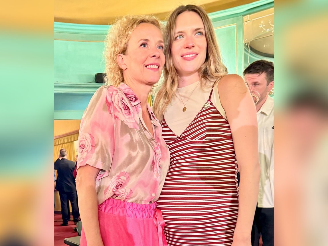 Katja Riemann to become grandmother: Daughter Paula shows her baby bump