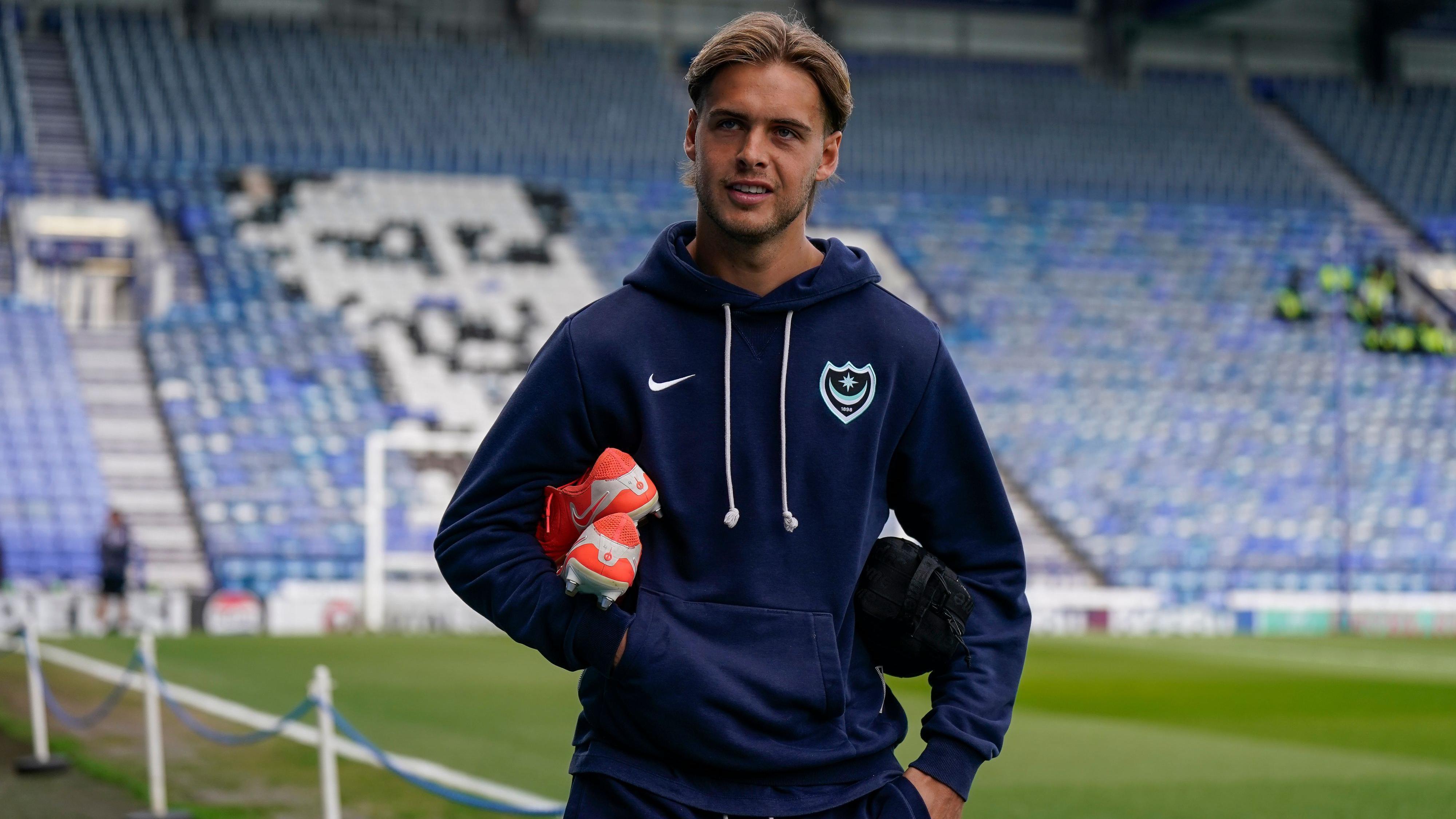 Lincoln sign Portsmouth defender Towler