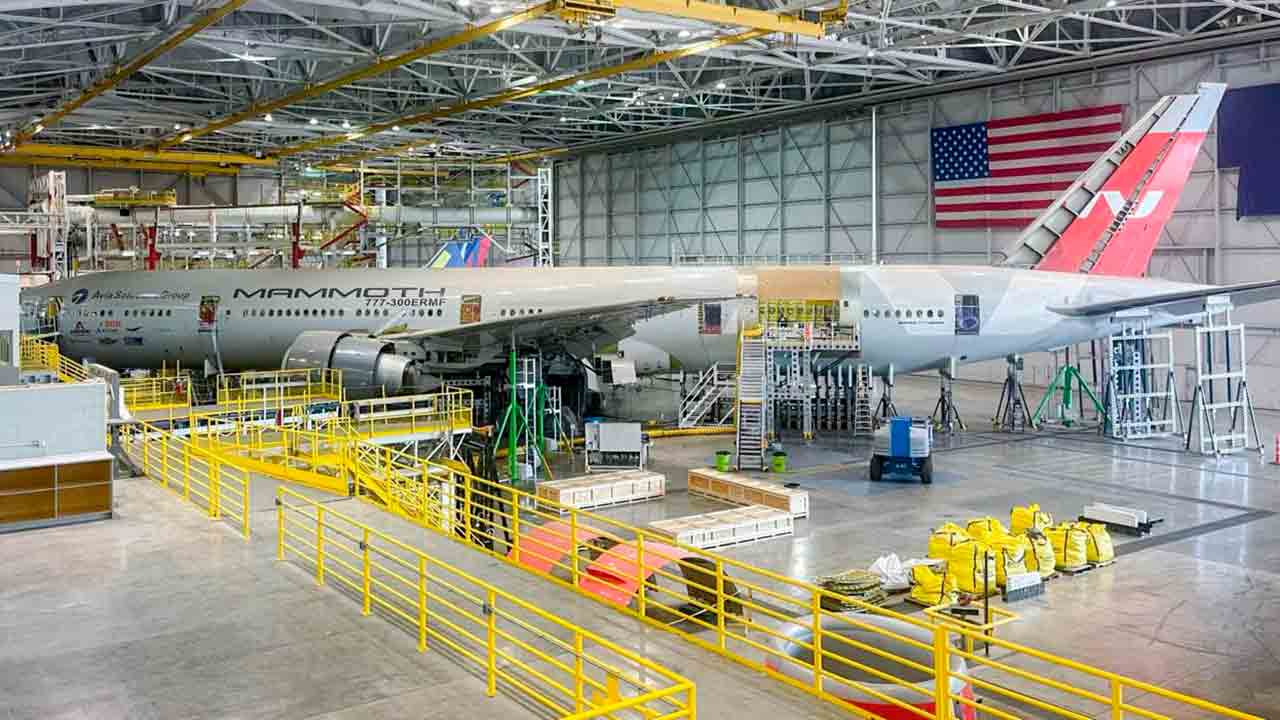 Mammoth Freighters prepares to deliver the first converted Boeing 777 ...