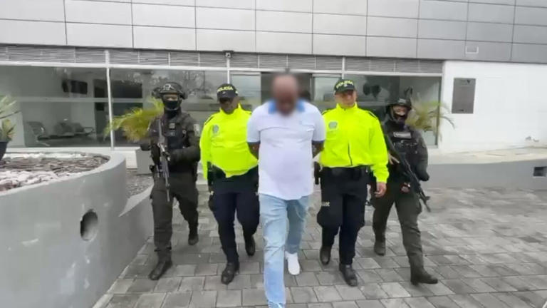 Las fotos de alias Firu, el DJ capturado por presuntos nexos con el ...