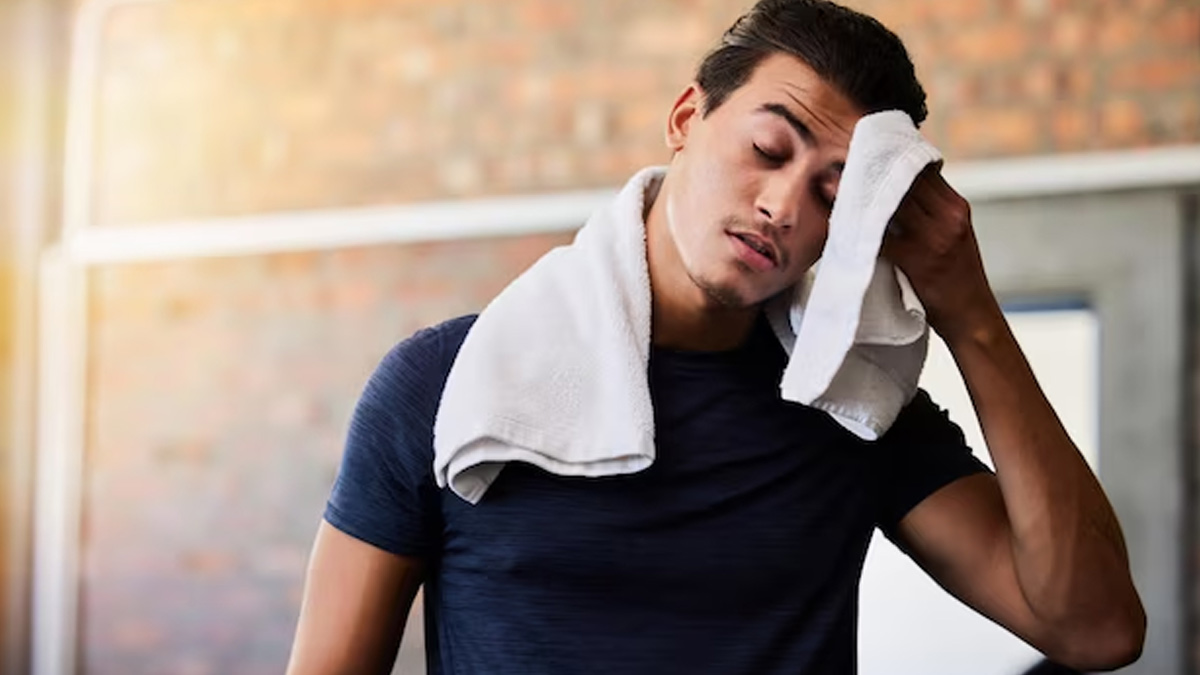 Heat And Hormones: The Link Between Summer Sweat And Body Odour That ...