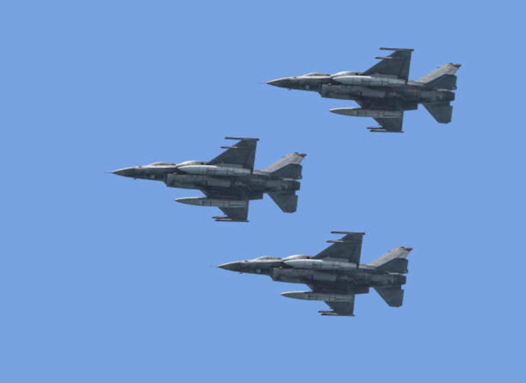 Israel’s defense exports hit record as war-fueled startup surge targets ...