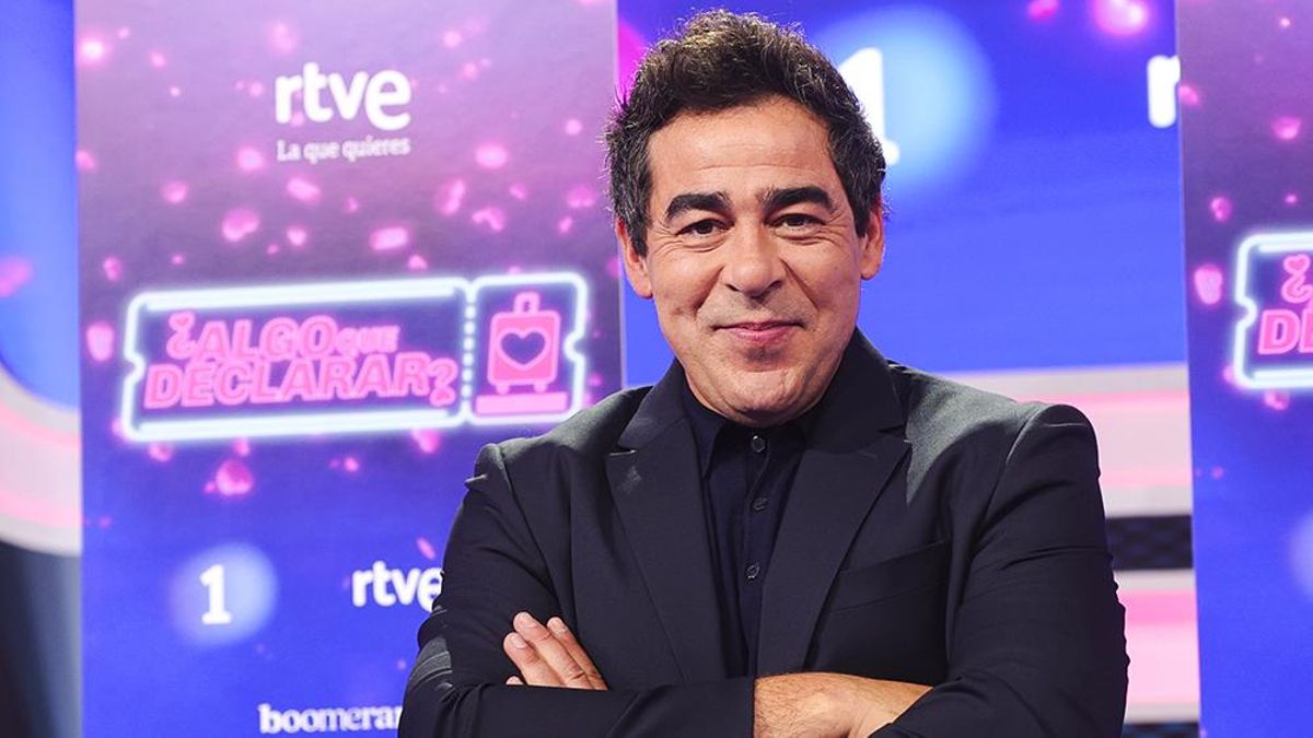 RTVE presenta su dating show con el "comandante del amor" Pablo Chiapella: "Vamos al contrario ...
