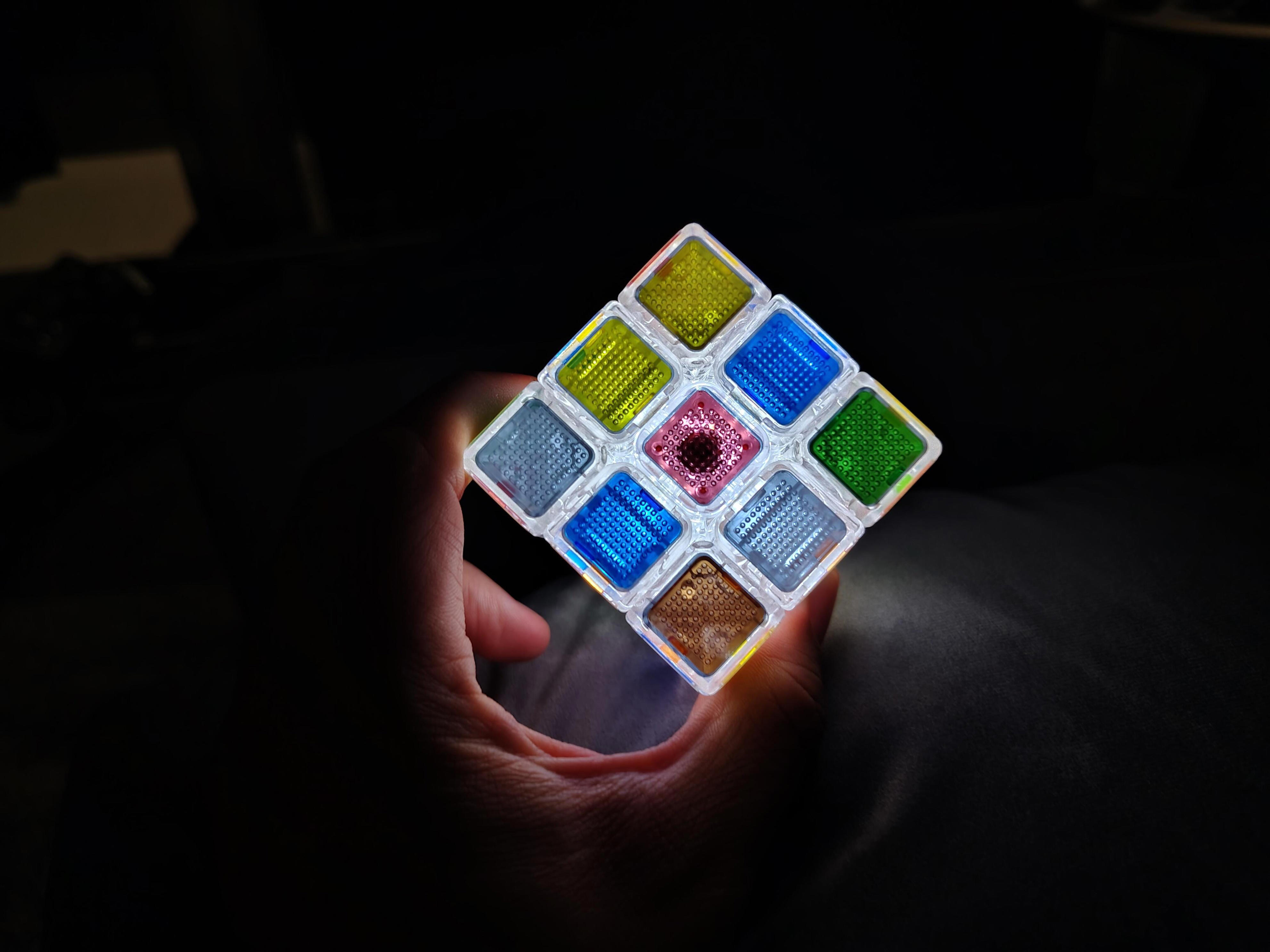 This Light-Pulsing Rubik's Cube Is a Dazzling Way to Play in the Dark