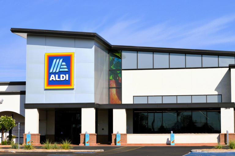 Shoppers Are Racing to Aldi for 174-Piece LEGO-Style Sets That Are Only $12