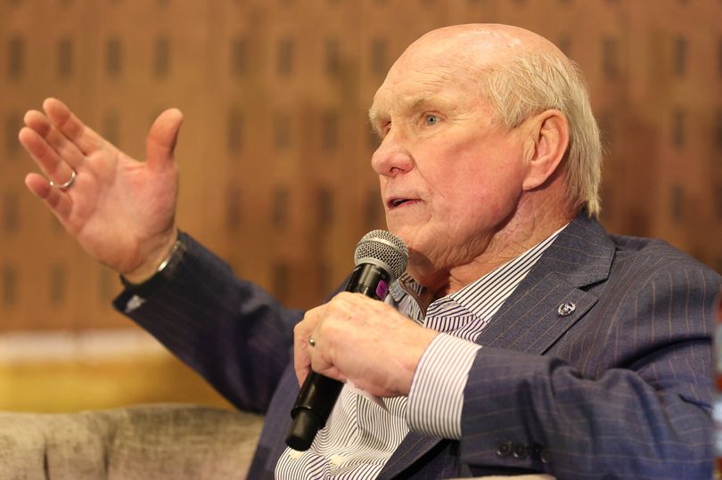 Terry Bradshaw admits FOX NFL Sunday regret after seeing Tom Brady salary