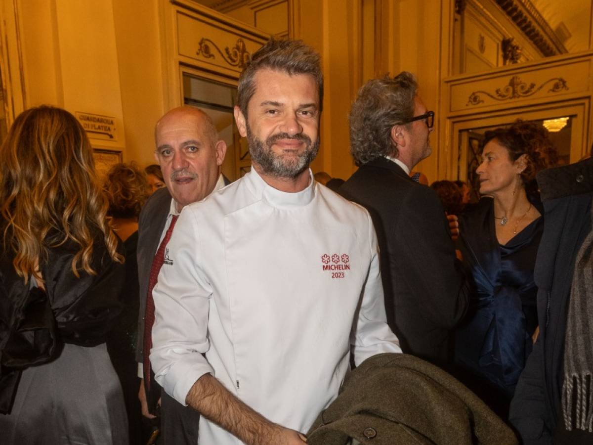 Enrico Bartolini, la moglie Roberta Morise (ex di Carlo Conti) e le 14 ...