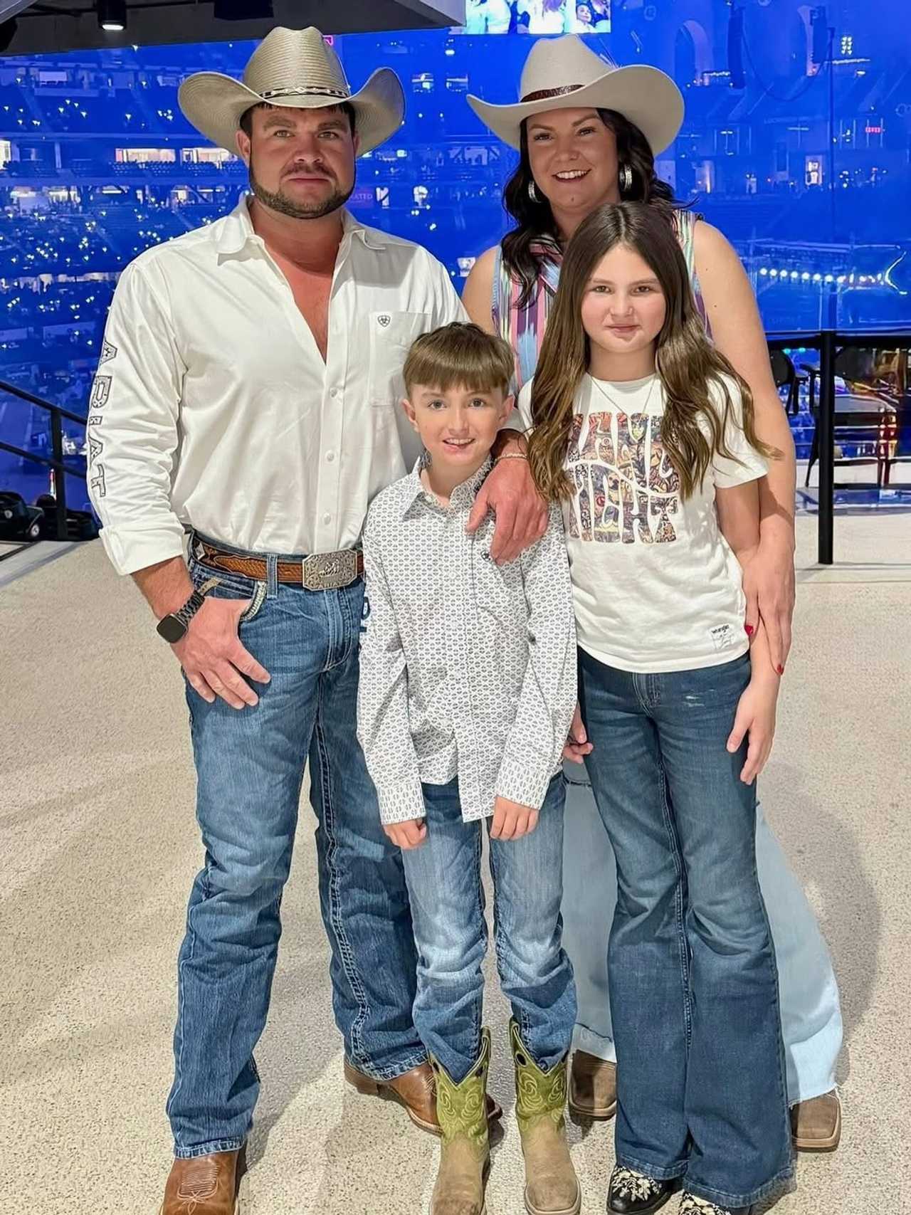 Plane Crash Leaves Family With 2 Young Children Dead Near NC Airport