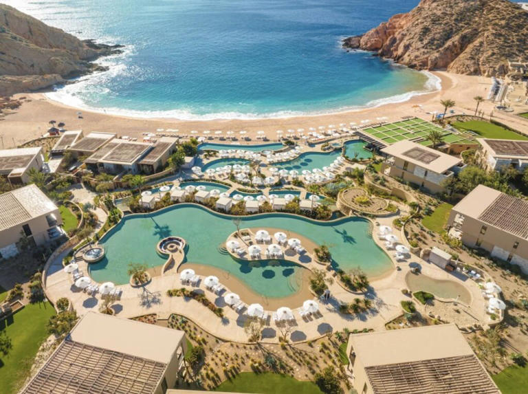 Only 8 Resorts in Los Cabos Are Considered ‘The Pinnacle of Luxury ...