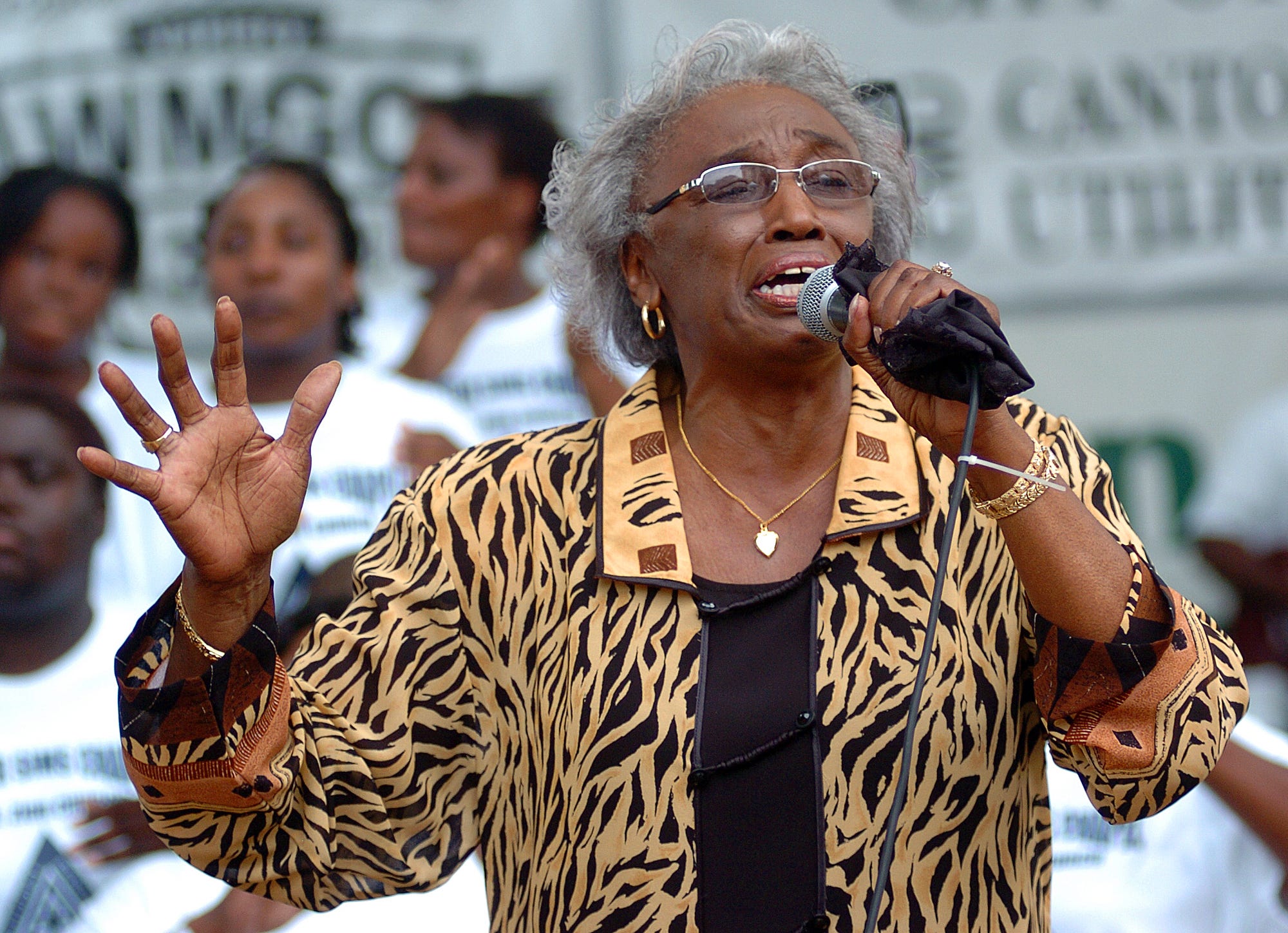 Mississippi Mass Choir, gospel legend 'Mama' Mosie Burks remembered by ...
