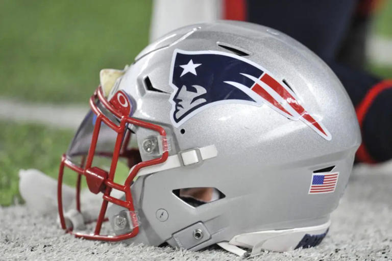 ‘I Deserved An Opportunity’: New England Patriots’ Mike Vrabel Called ...