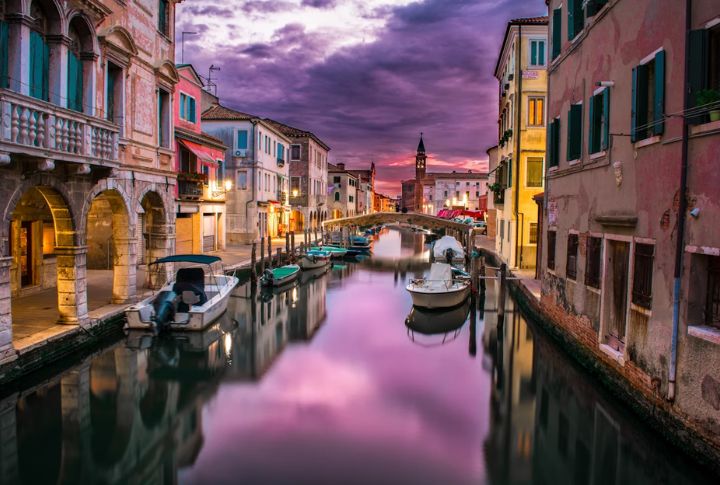 Popular Places Americans Are Calling Home Outside The U.S.