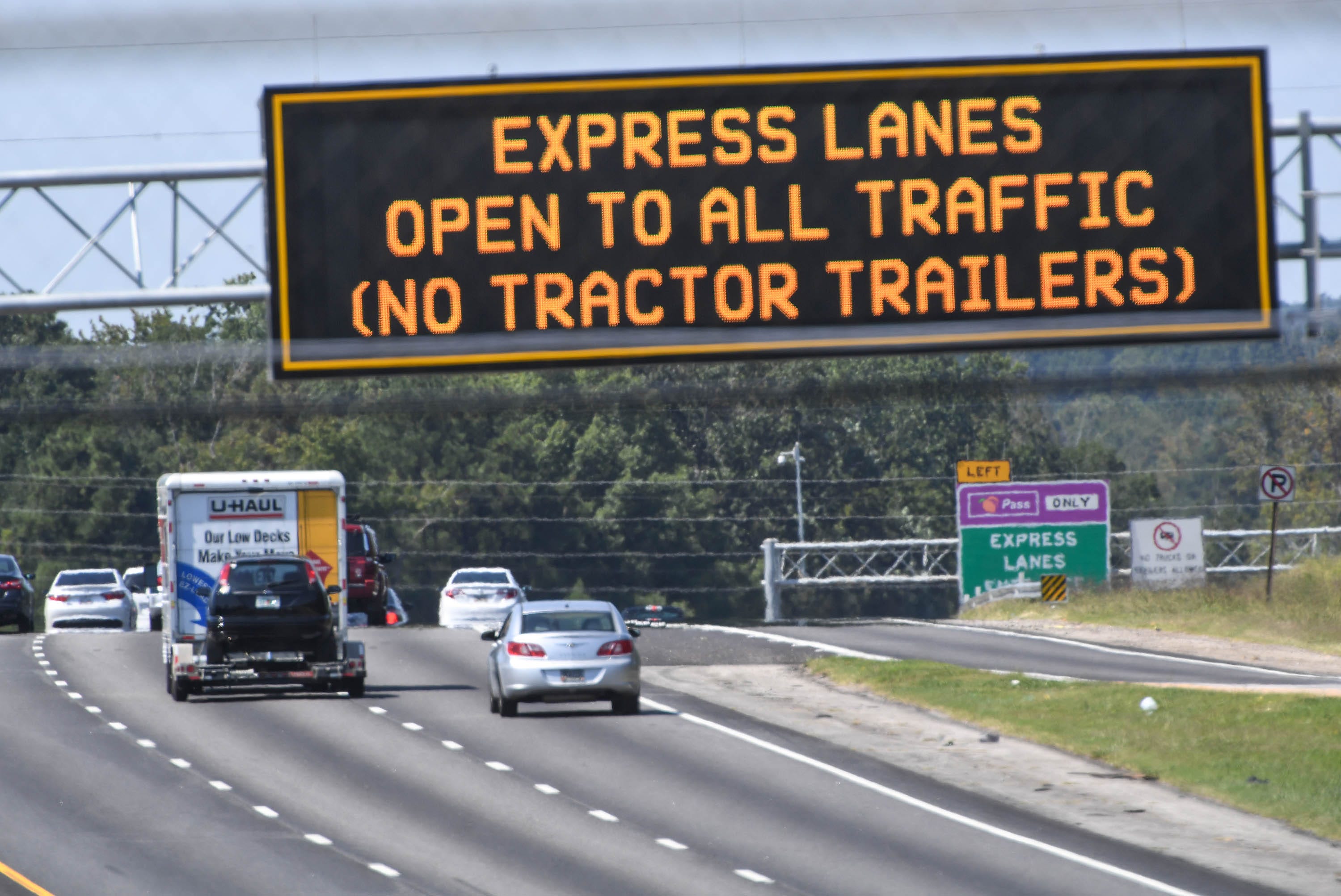 Is it illegal to drive slow in the left lane in Georgia? What to know ...