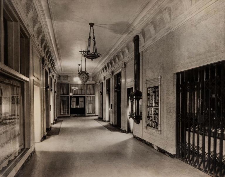 The Wrigley Building: the making of an icon