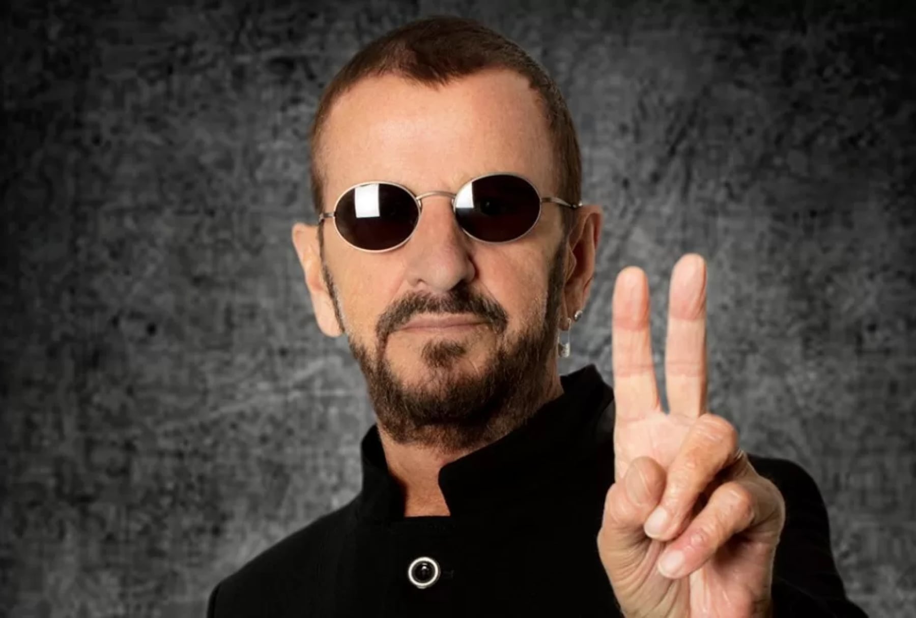 La magia beatle continúa: Ringo Starr confirma que “acaba de terminar ...