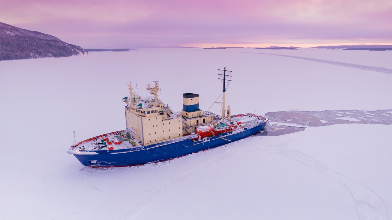 After 17 Years, America Is Finally Entering the Icebreaker Race