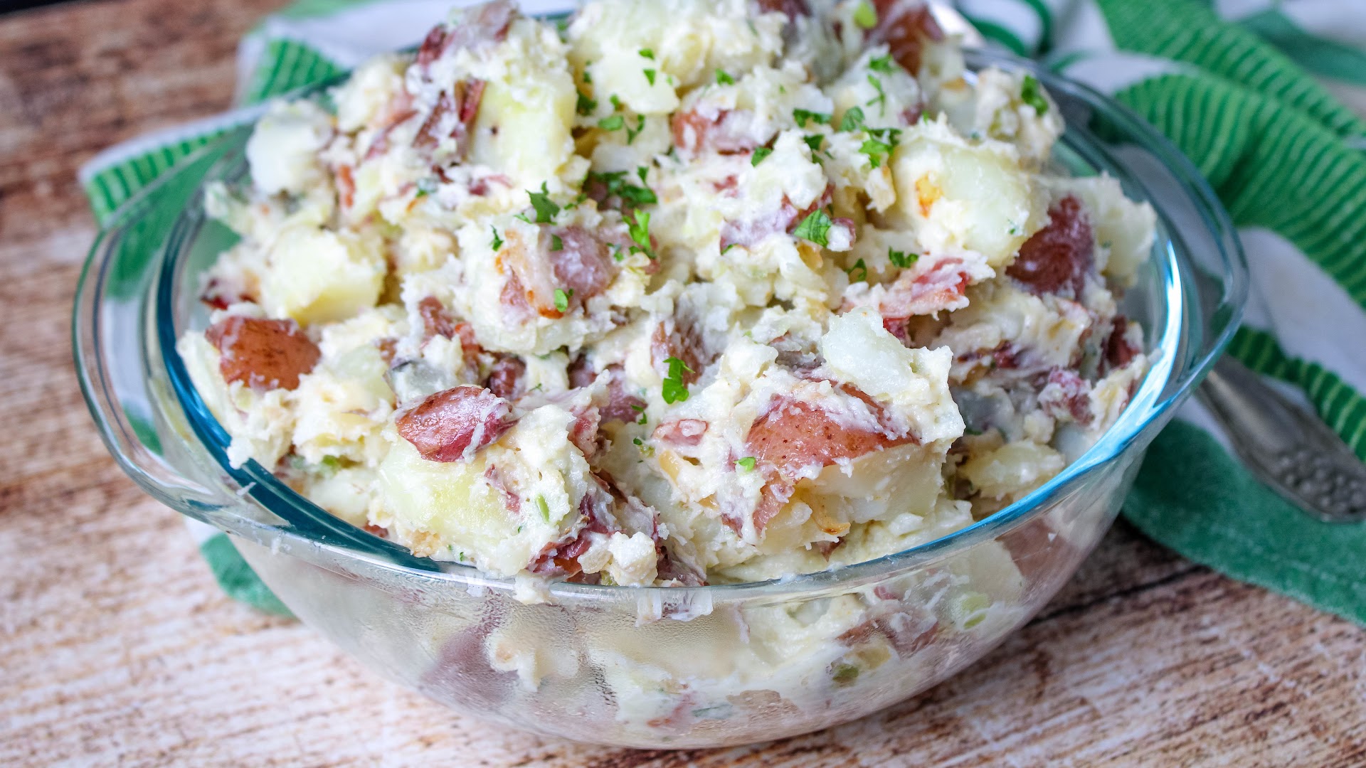 This Red Skinned Potato Salad With Bacon Is Meant To Serve A Crowd
