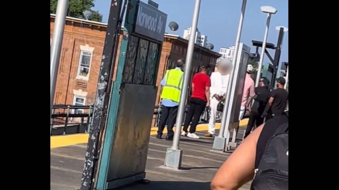 Man grabs woman at subway station, NY cops say. Video shows riders stop ...