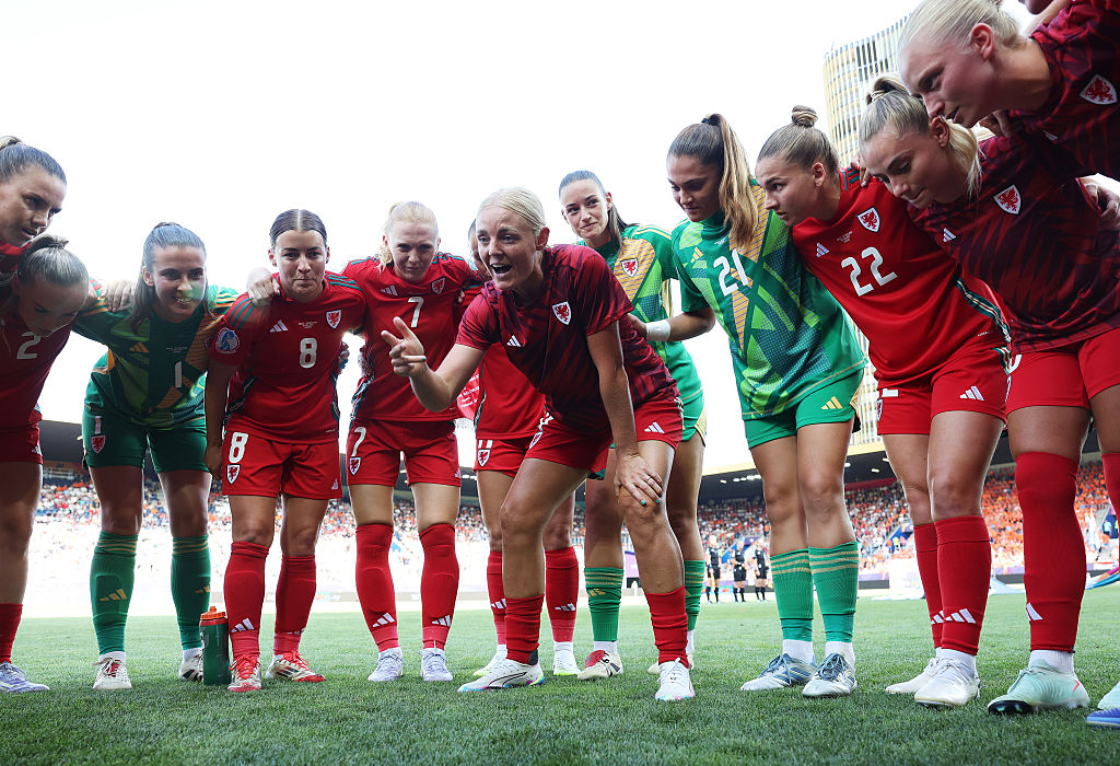 Wales team bus involed in crash at Euro 2025