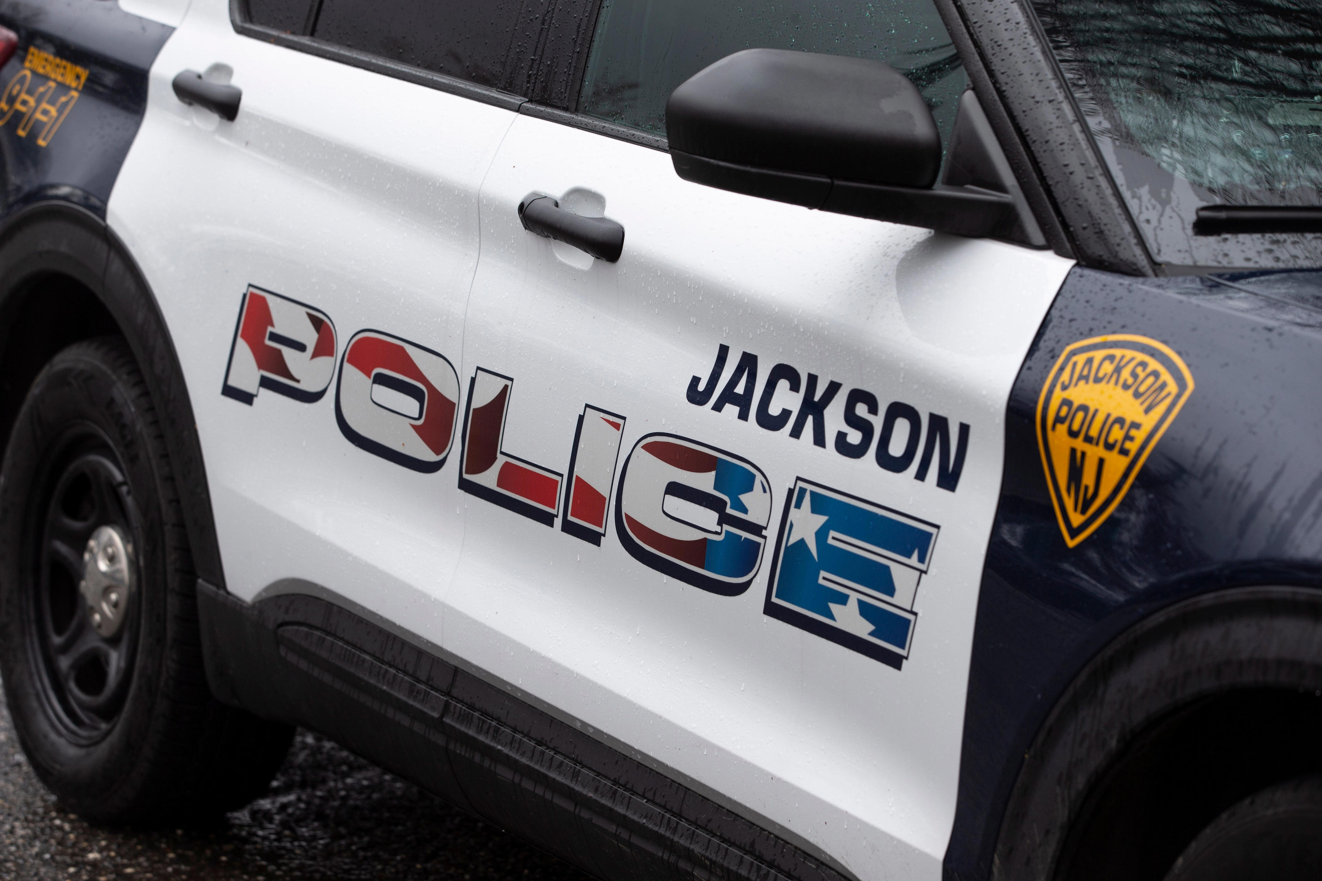Jackson man, 34, dies in Saturday morning car crash