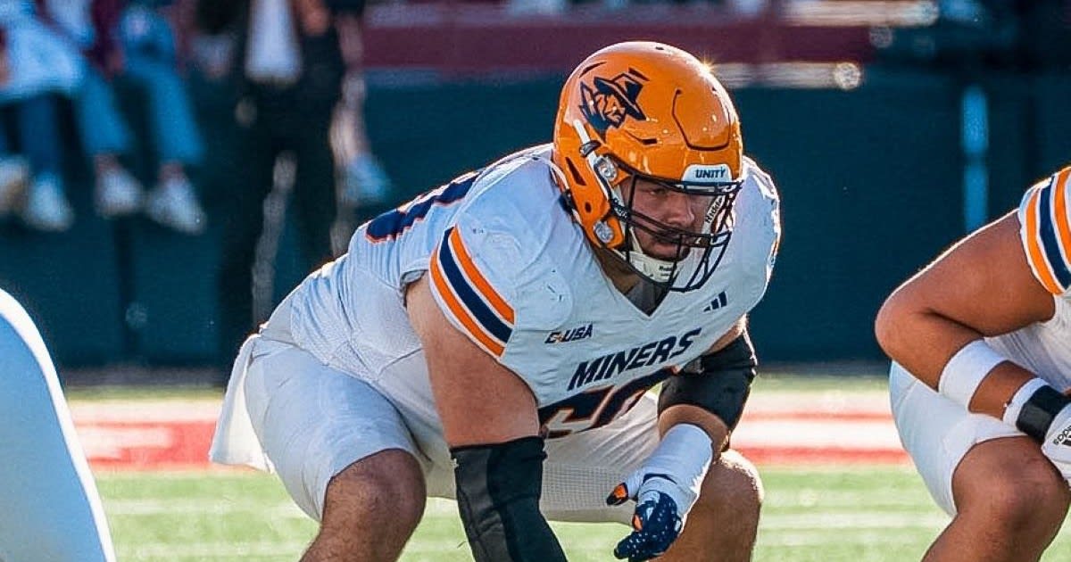 100 Day Bulldog Countdown: 53 Days – No. 53, C Breenan Smith