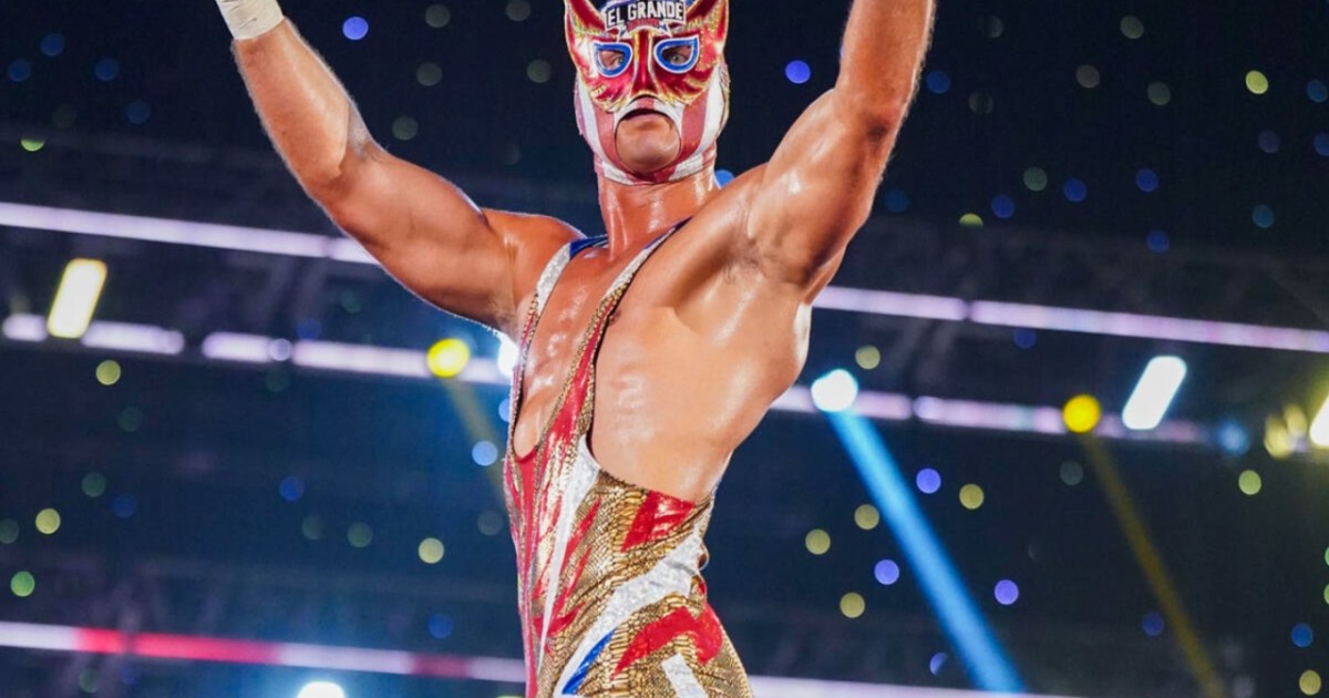WWE Selling El Grande Americano Ring Singlets