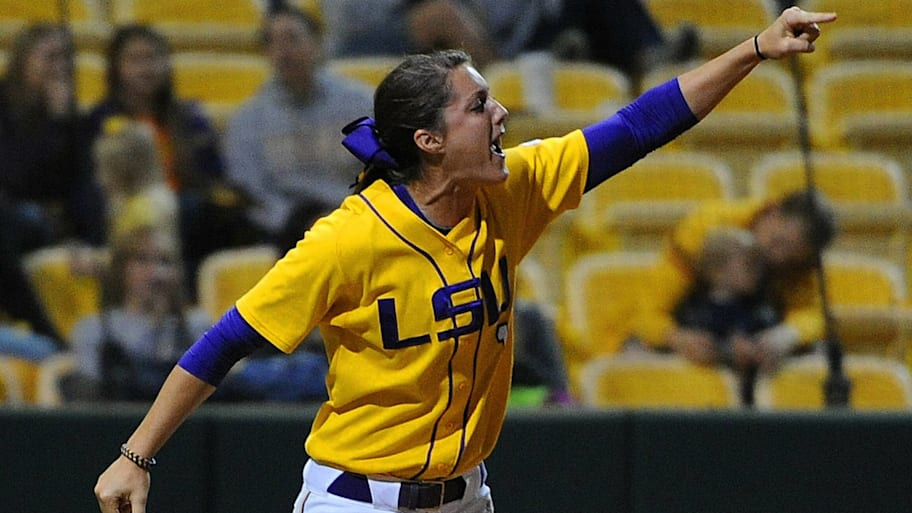 LSU Softball Alum Undergoes Leg Amputation After Jet Ski Accident