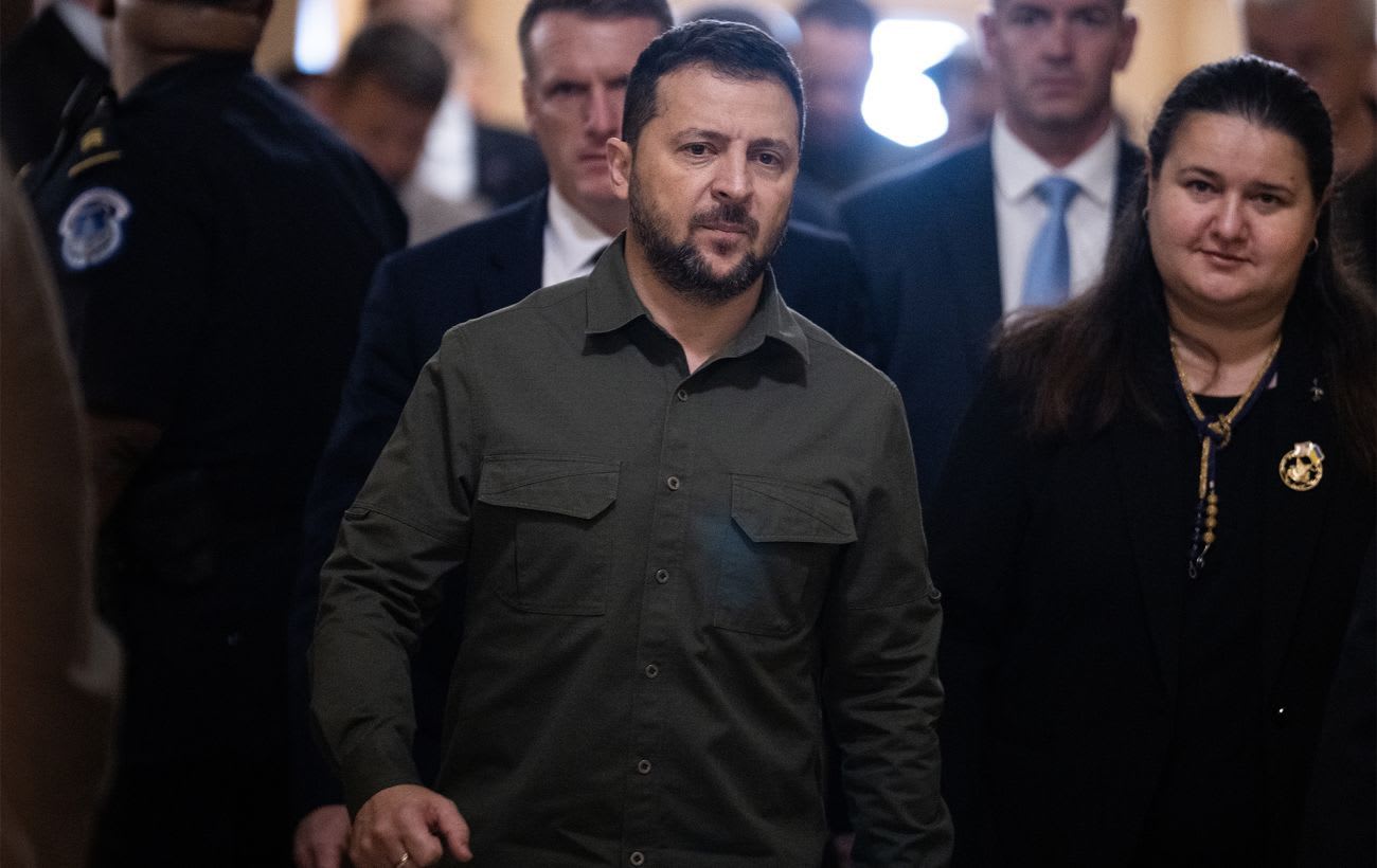 Zelenskyy meets with US ambassador Markarova over her departure from ...