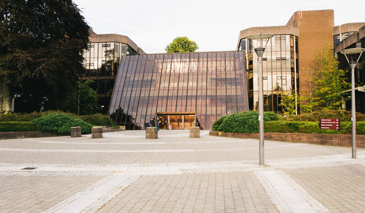 ‘Desperate’ students ‘taken advantage of’ with high accommodation prices, are ‘too scared’ to ...