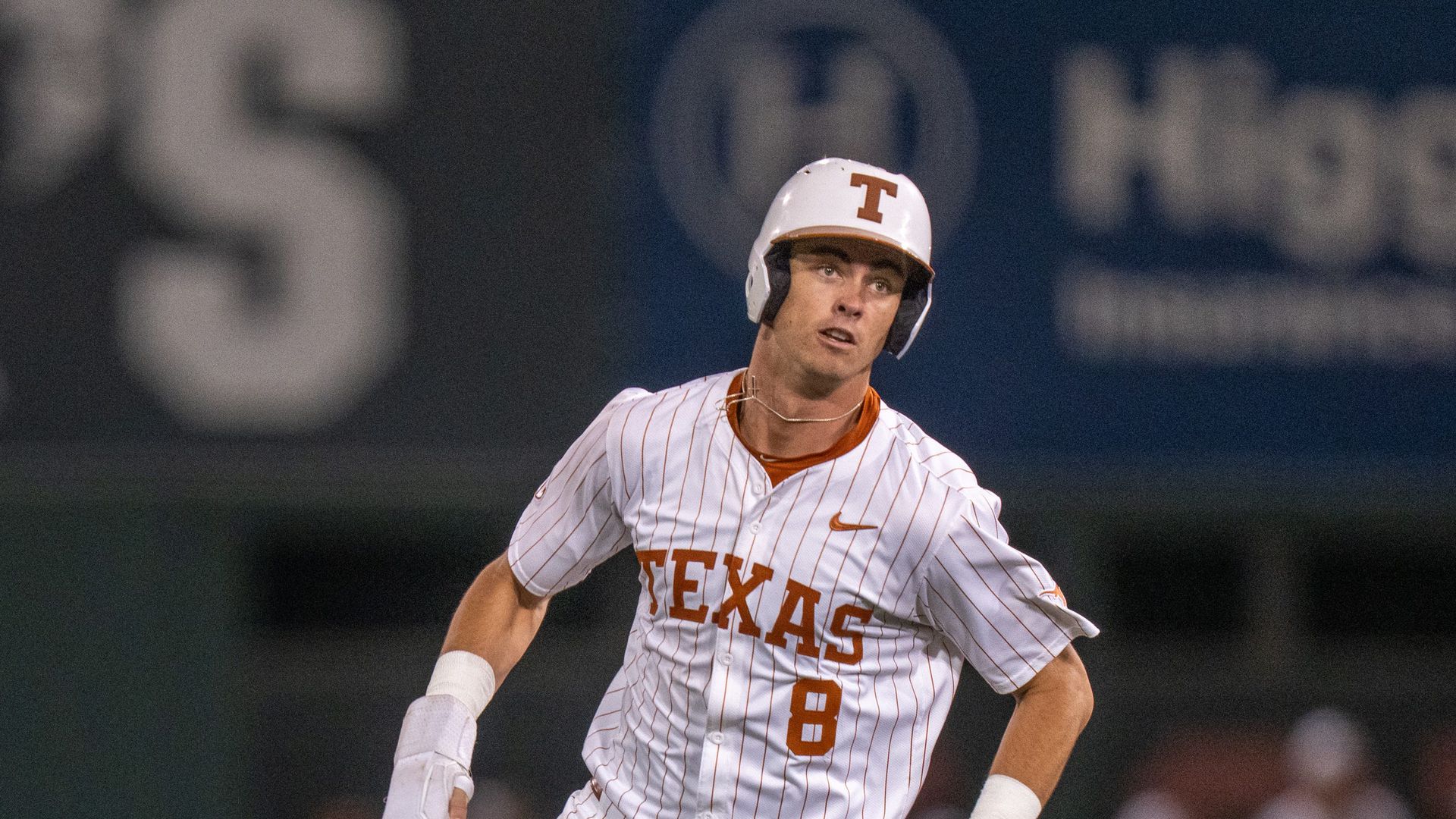 Texas baseball portal tracker: OF Will Gasparino commits to UCLA