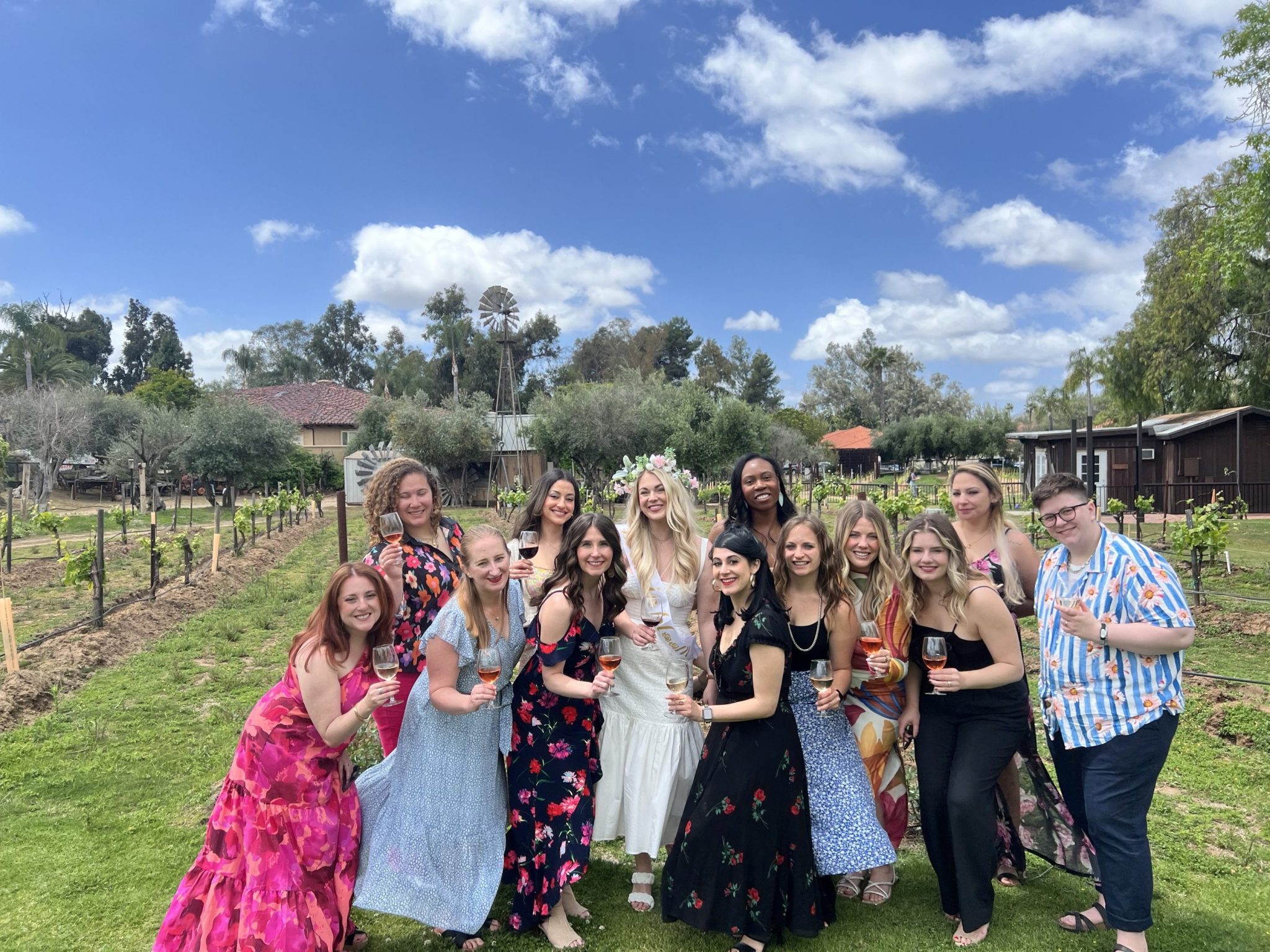 Gen Z and millennials are taking on debt to go on group trips. Experts ...