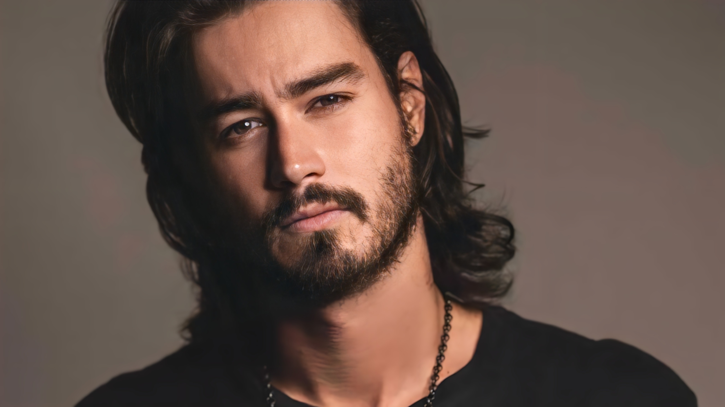 Netflix's 'Narcos' and 'The Gringo Hunters' Actor Manuel Masalva Wakes ...