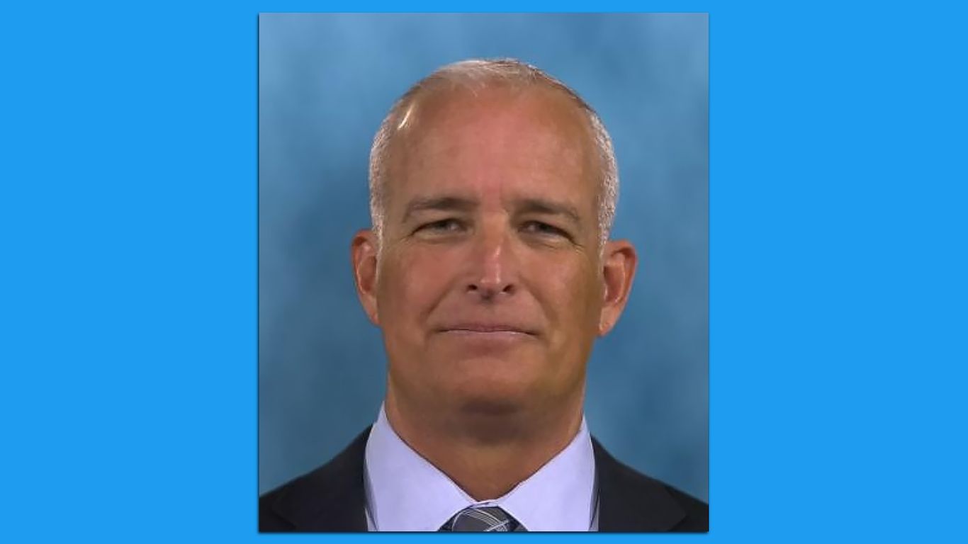 Phoenix names Matt Giordano as new police chief