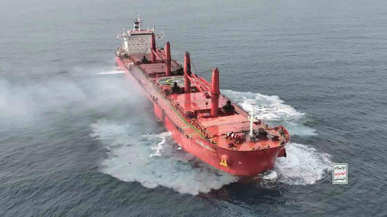 Video Shows Houthi Rebels Sinking the Magic Seas Ship
