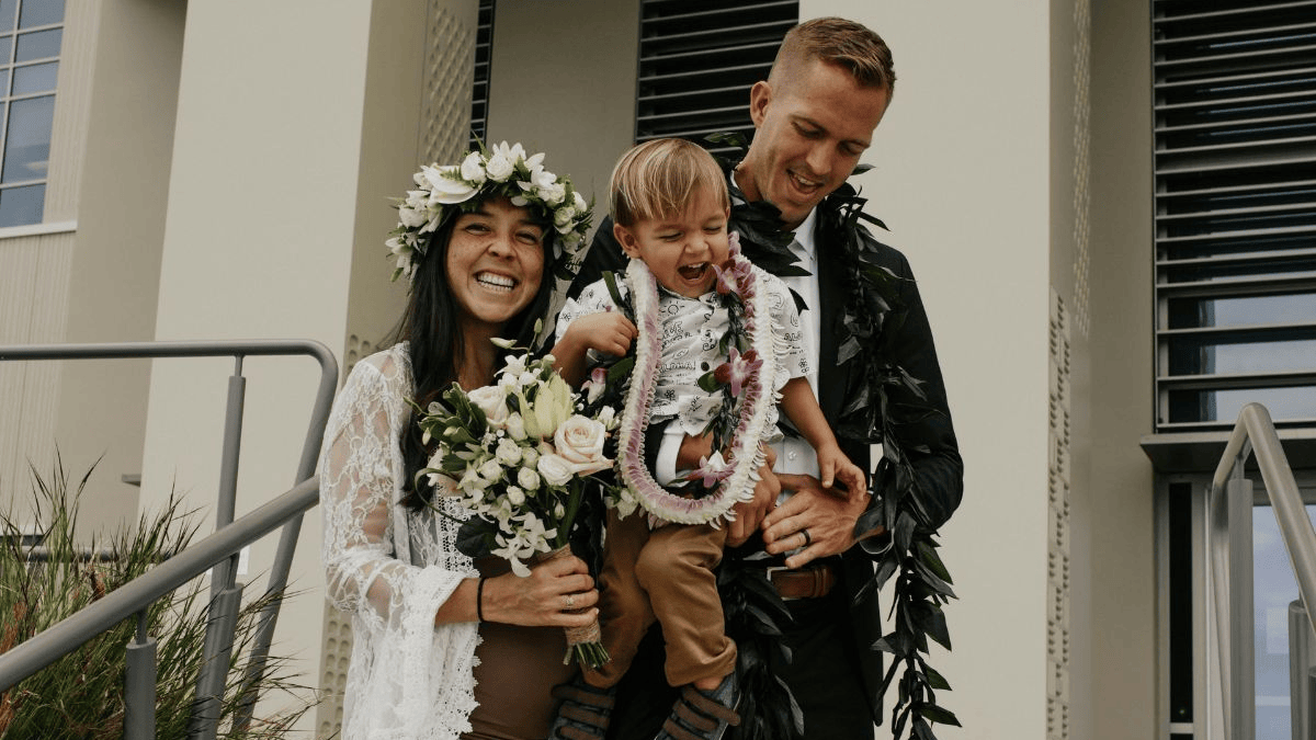 10 Behaviors Modern Women Have Ditched That Men Secretly Wish Would ...