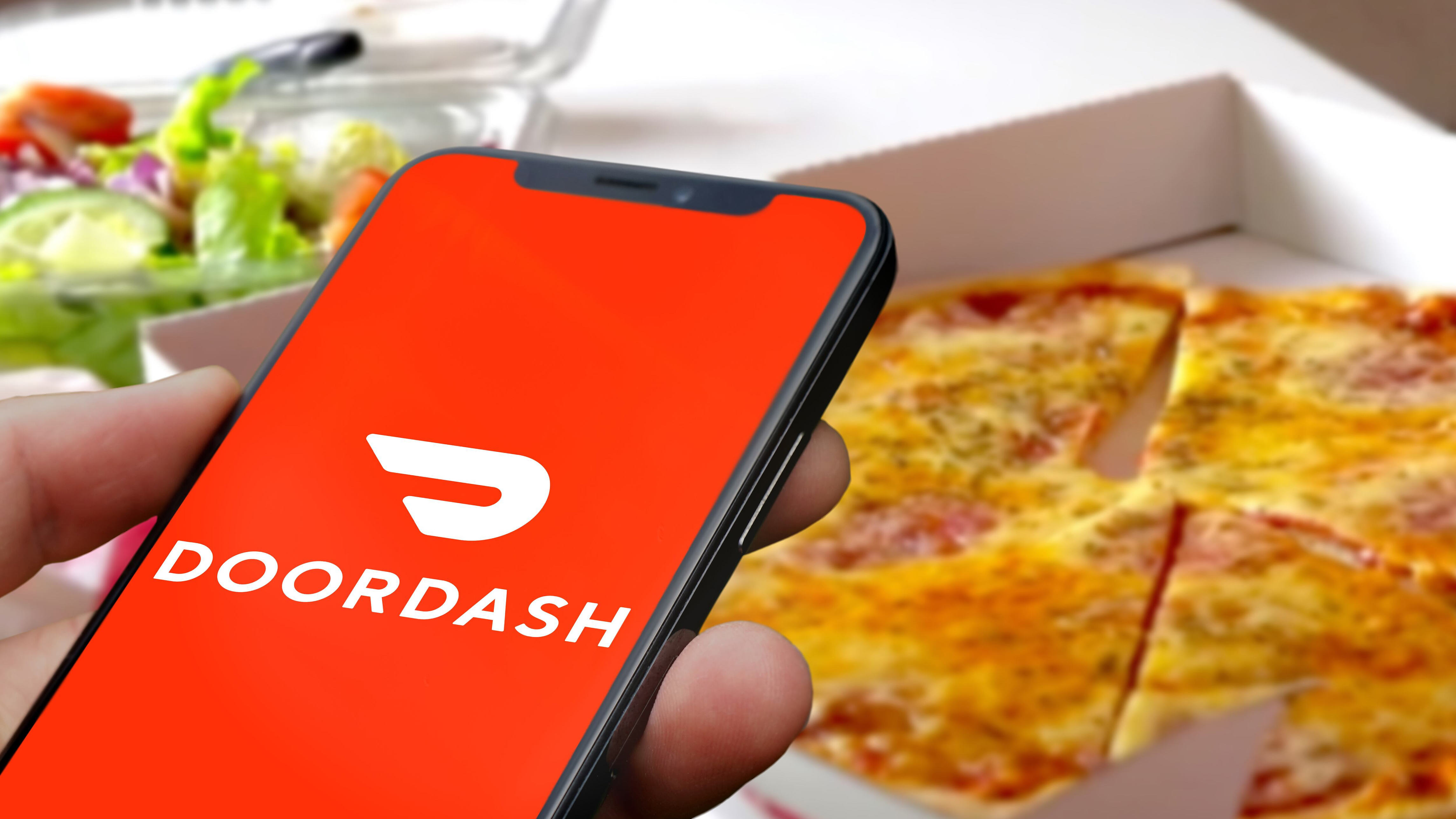 DoorDash announces another Seattle price hike. Here’s why.