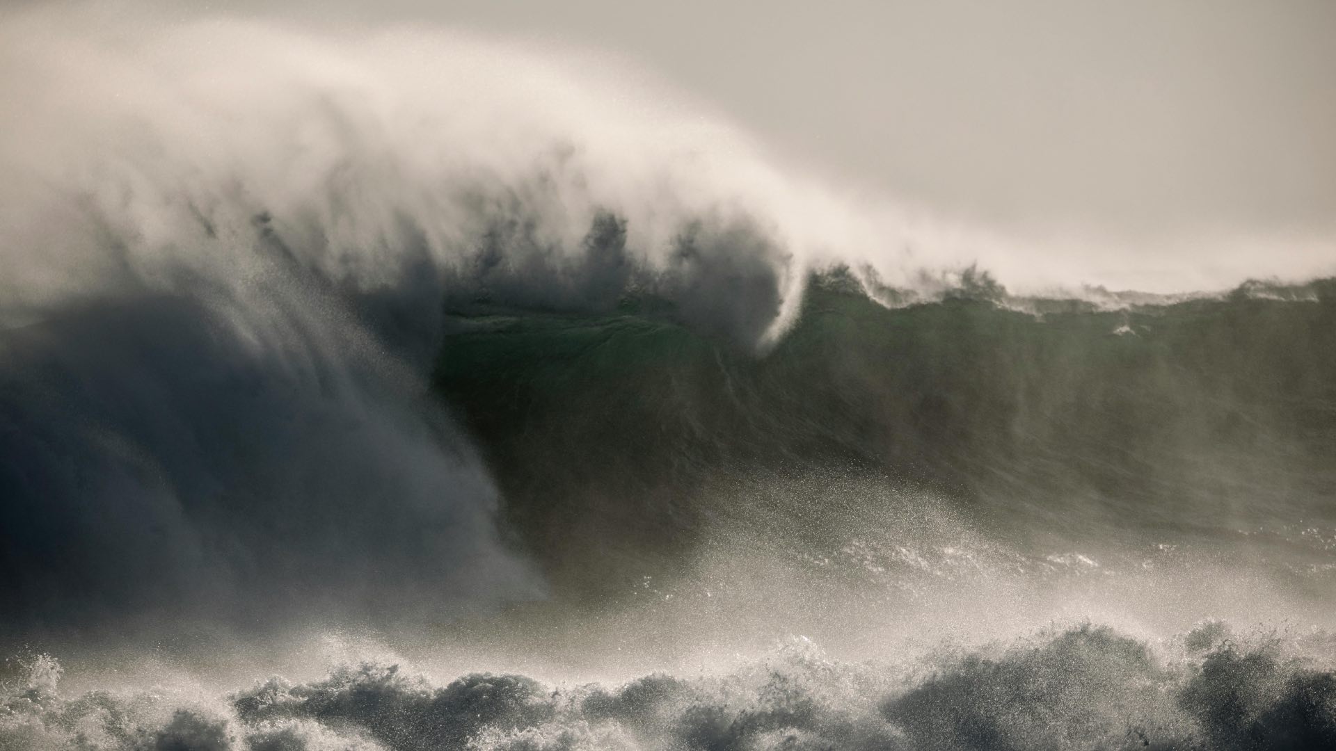 Study predicts inevitable tsunami heading for Europe