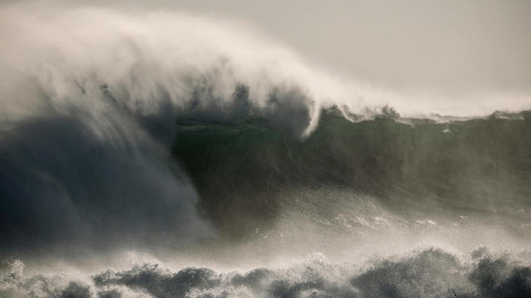 Study predicts inevitable tsunami heading for Europe