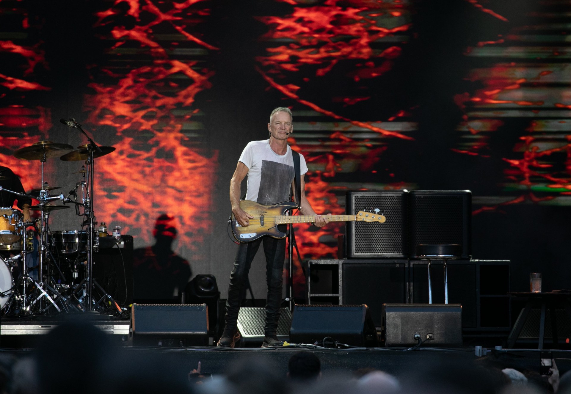 Iconic singer cancels concert due to safety concerns