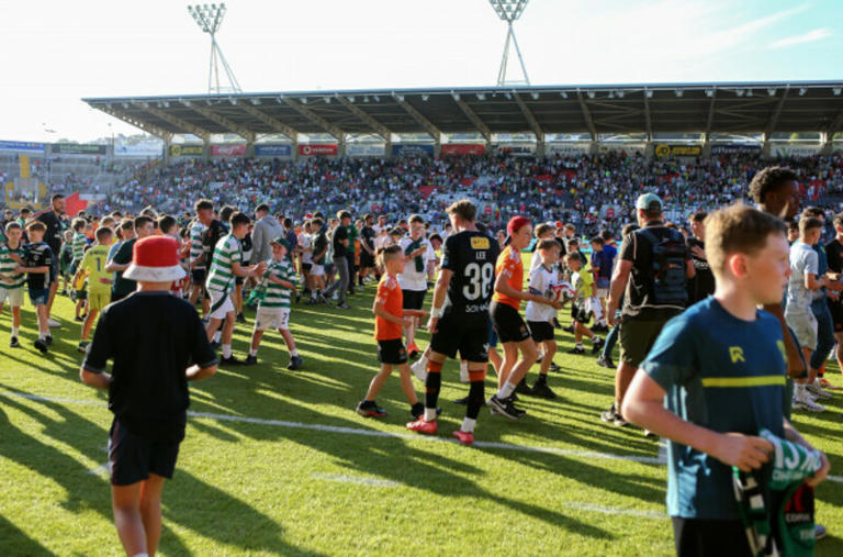 Celtic hit late winner against Cork City to earn Super Cup honours in ...