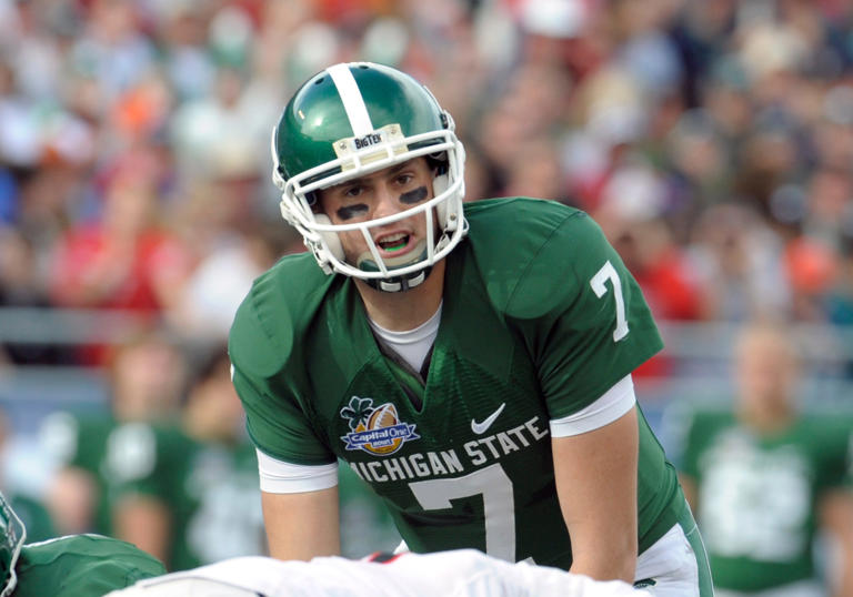 Ranking the top ten quarterbacks in Michigan State football's history