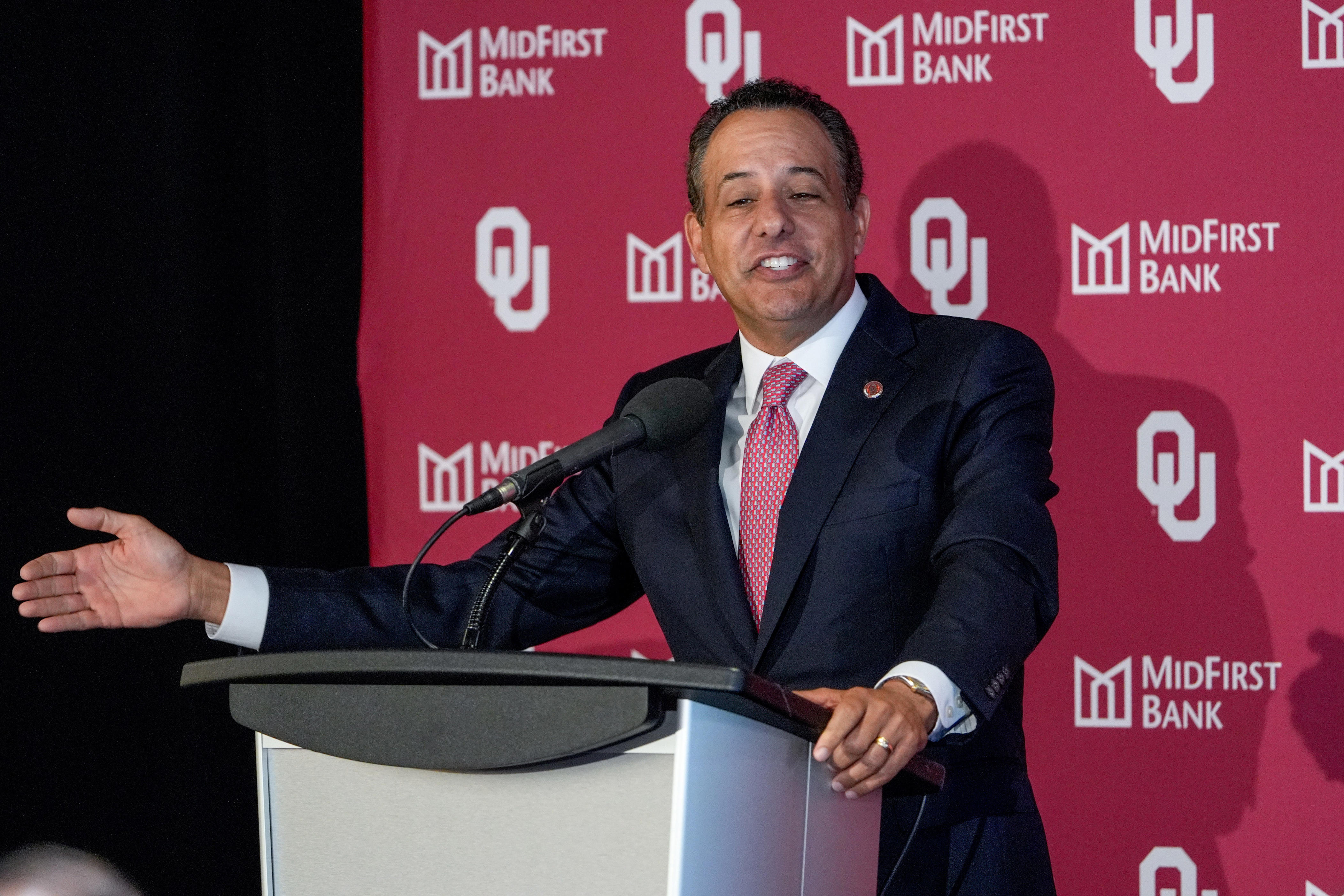 OU announces The Athlete Group will assist with athletic director search