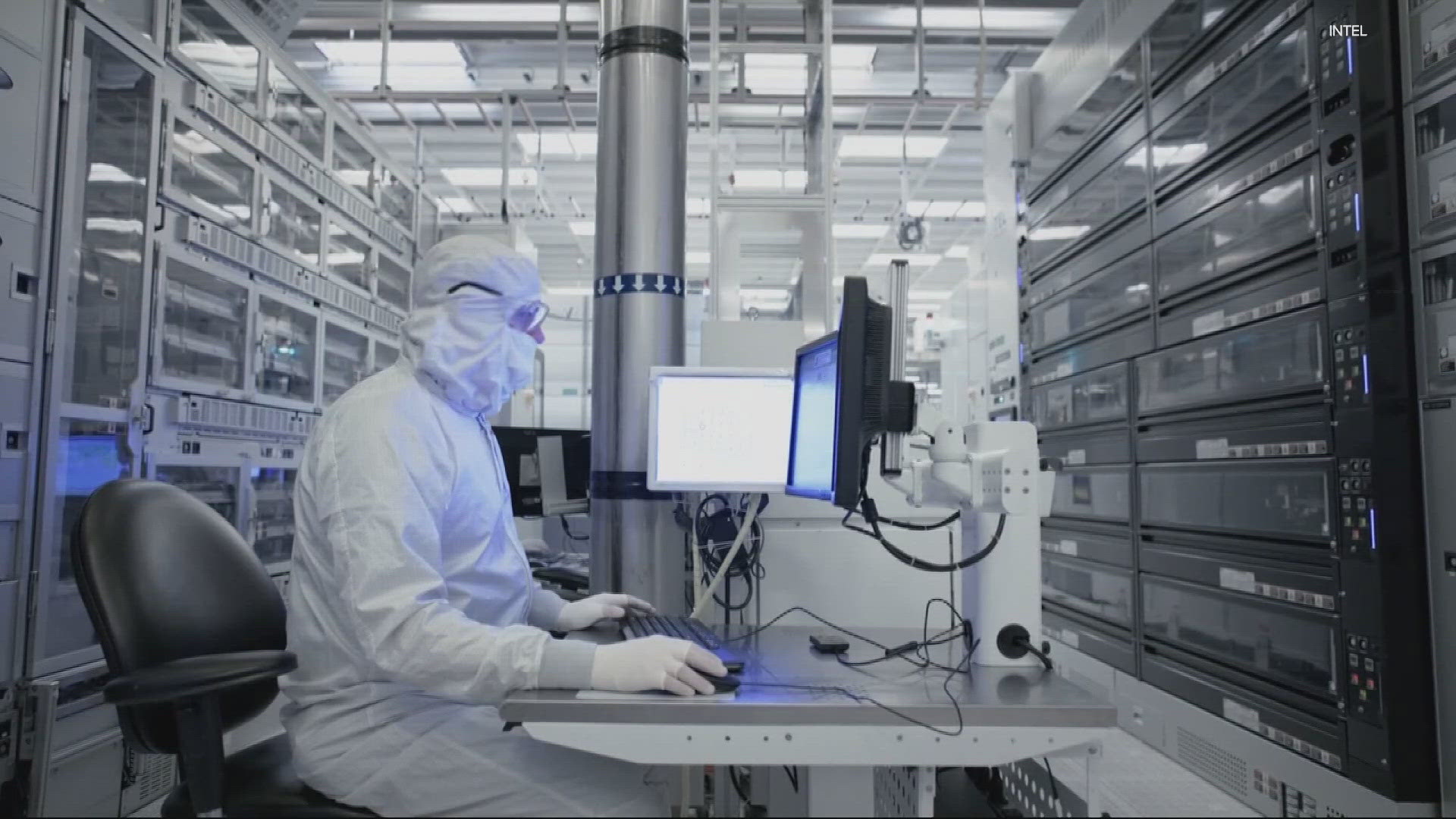 Layoffs at Intel in Oregon spark concerns of wider economic turmoil