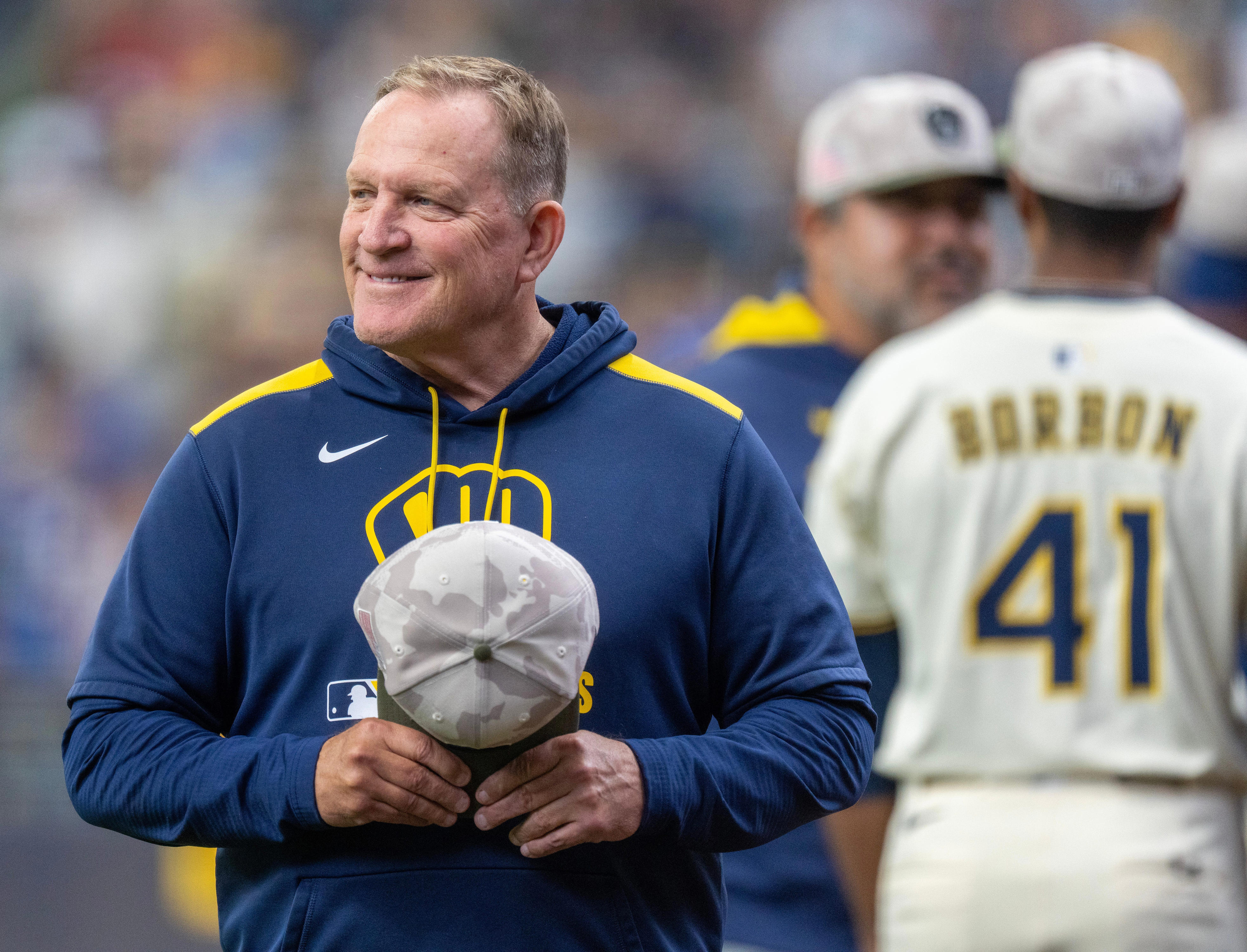 Brewers manager Pat Murphy drops 's-bomb' on TBS broadcast with Brian ...